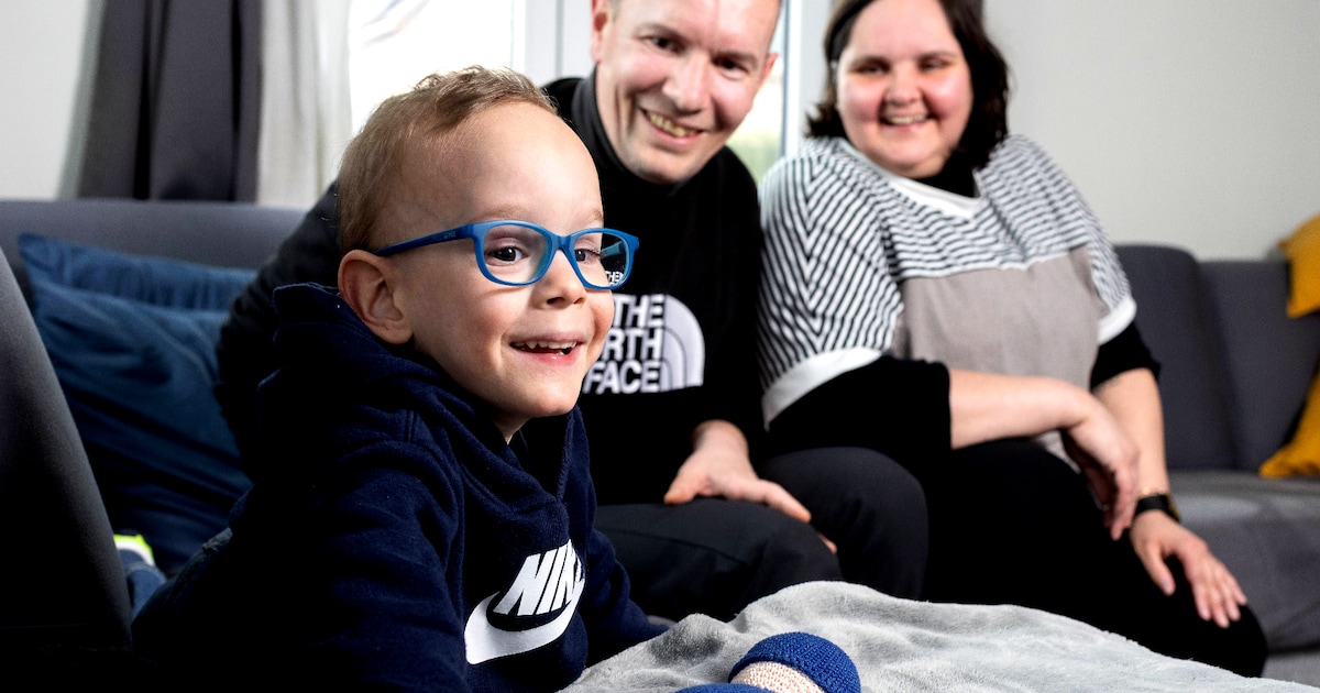 “Hij woog 475 gram, minder dan een pakje boter”: ook James (4) werd ...