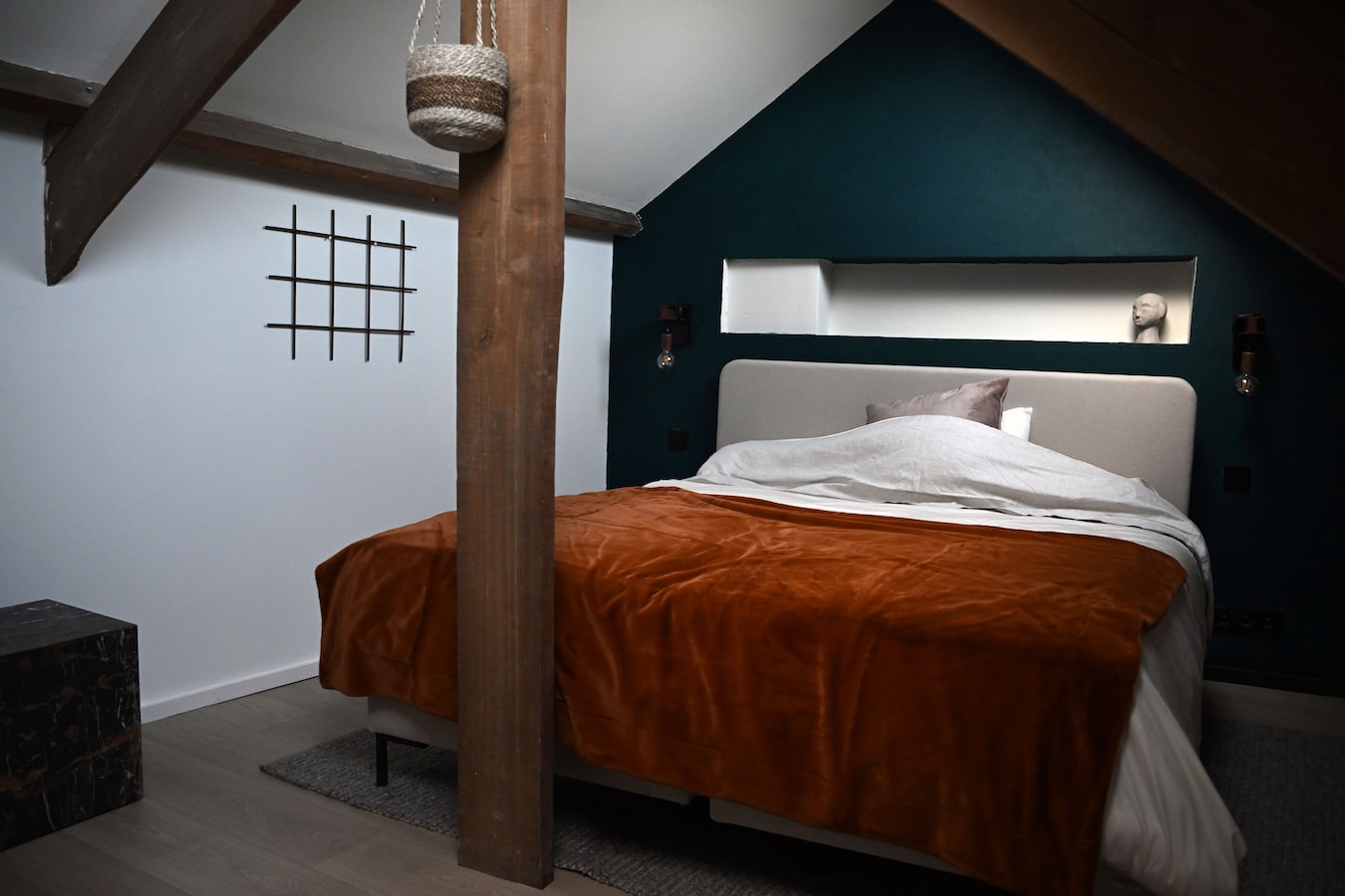 BINNENKIJKER. De opgeknapte drogisterij uit ‘Huis Gemaakt’: “De ...