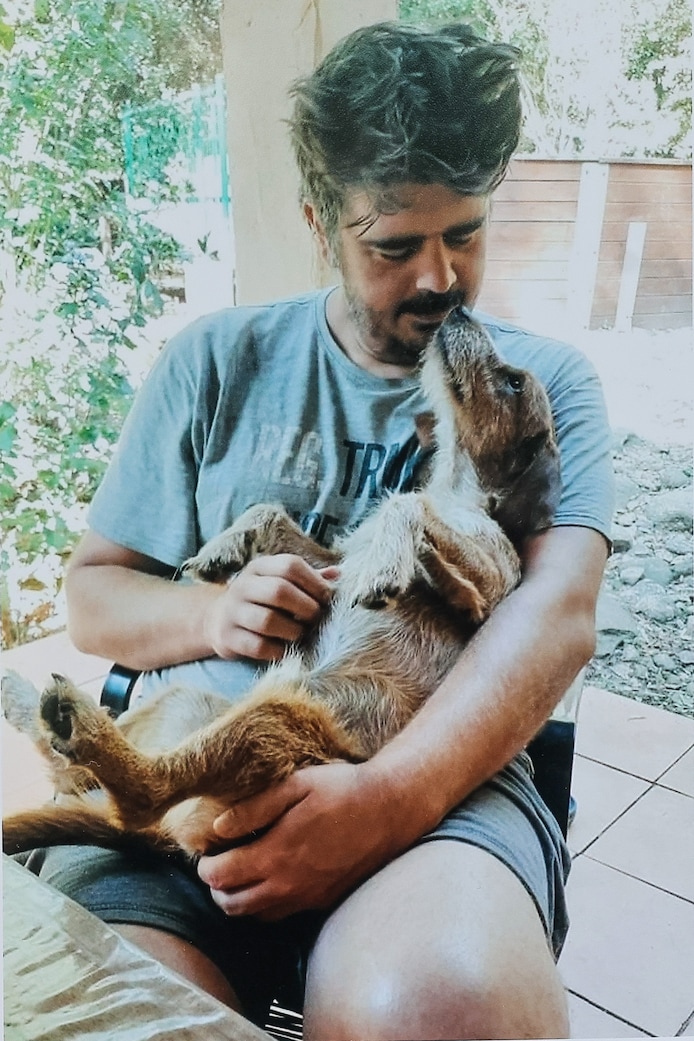 Minnares bezoekt beschuldigde 93 keer na drama, één keer ‘ongestoord ...