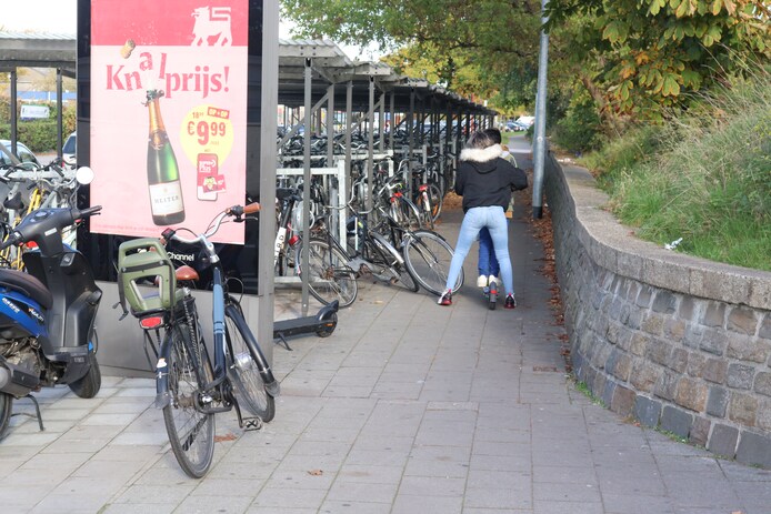 Na 83 ongevallen met e-steps: “Horen zo‘n steps nog wel thuis in Sint ...