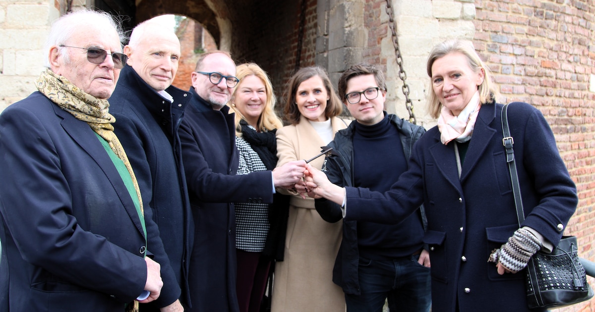 Kasteel van Beersel officieel in handen van erfgoedorganisatie Herita ...