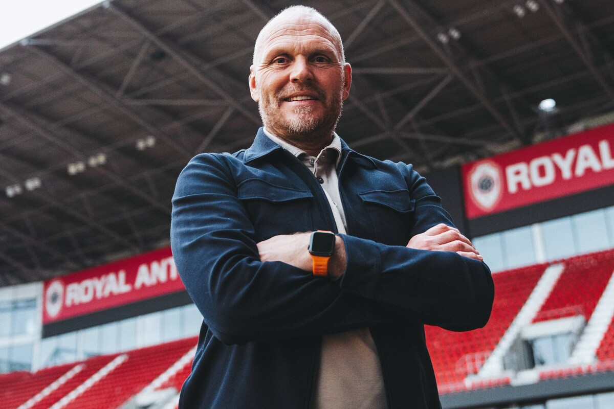 Antwerp heeft nieuwe coach beet: Joseph Oosting volgt Stef Wils op bij ...