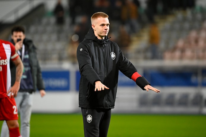 Antwerp gaat opnieuw 12 miljoen euro in het rood, Paul Gheysens springt ...