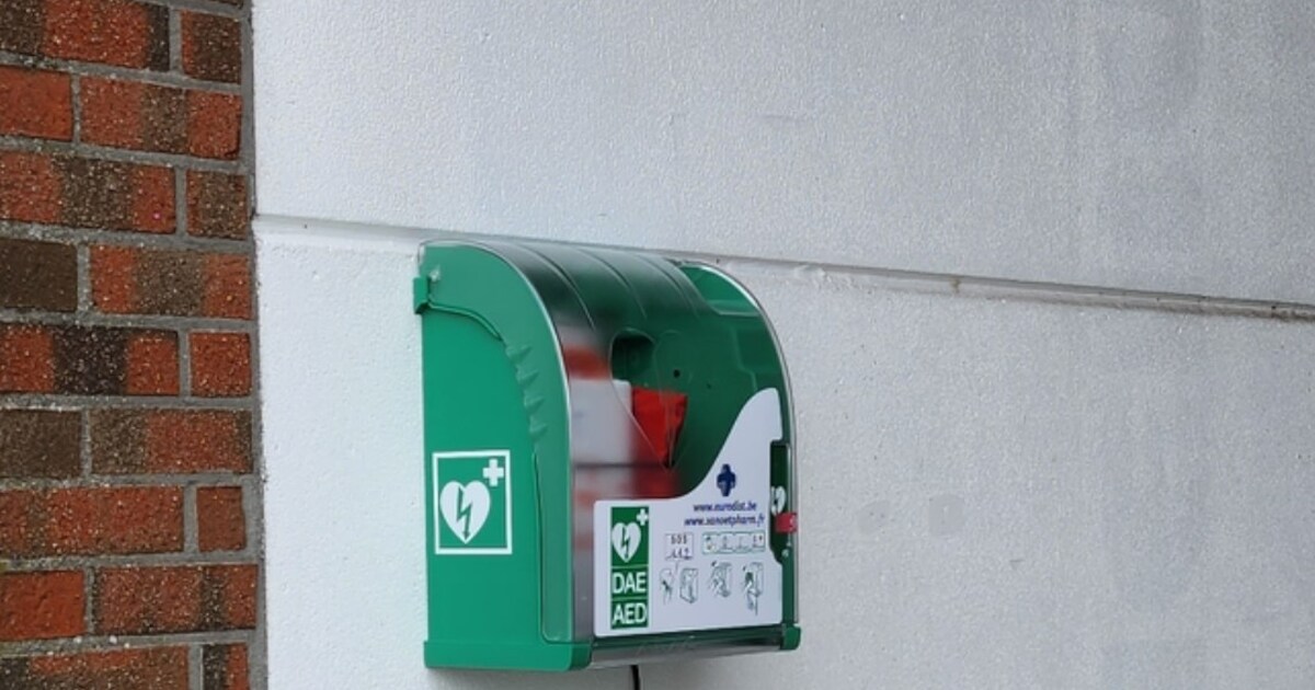 Politie Pajottenland brengt AED-toestellen op grondgebied in kaart ...