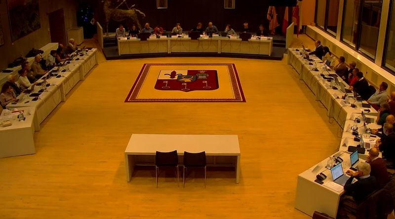 Van nieuwe tarieven in parkeergebouw Expo tot een concessie voor horeca bij de jachthaven in ...