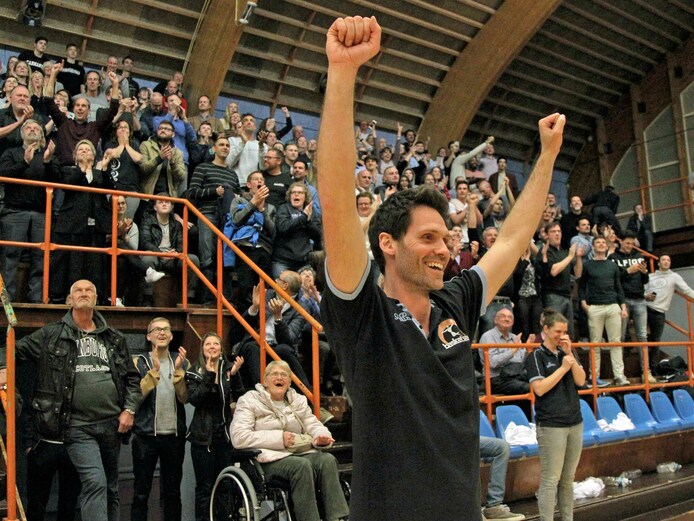 Sam Rotsaert keert met Charleroi terug naar de Koninklijke Stallingen ...