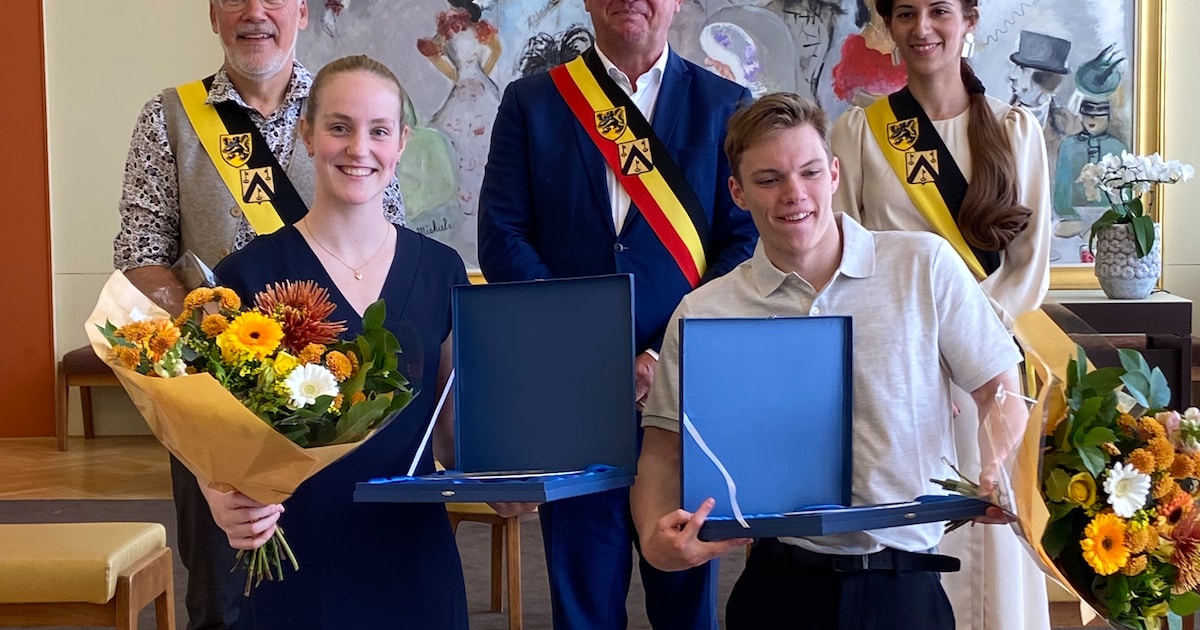 Lotte Vanhauwaert (18) en Xander Hebb (19) gehuldigd voor hun ...