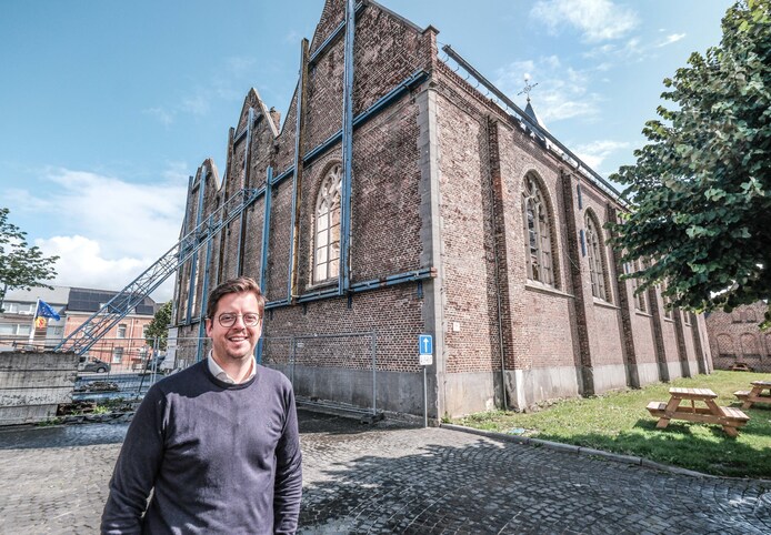 11 jaar na de brand: gemeenteraad keurt laatste restauratieluik goed ...