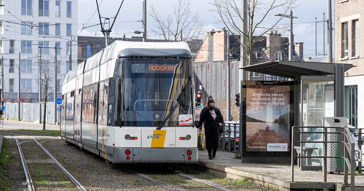 De Lijn lanceert 50-rittenkaart | Binnenland | HLN.be
