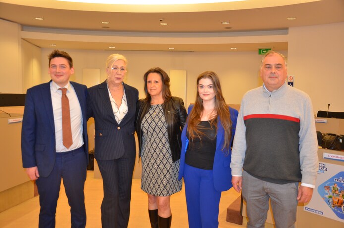 Nieuwjaarsreceptie Vlaams Belang: “Onbetwiste volkspartij van Lokeren ...