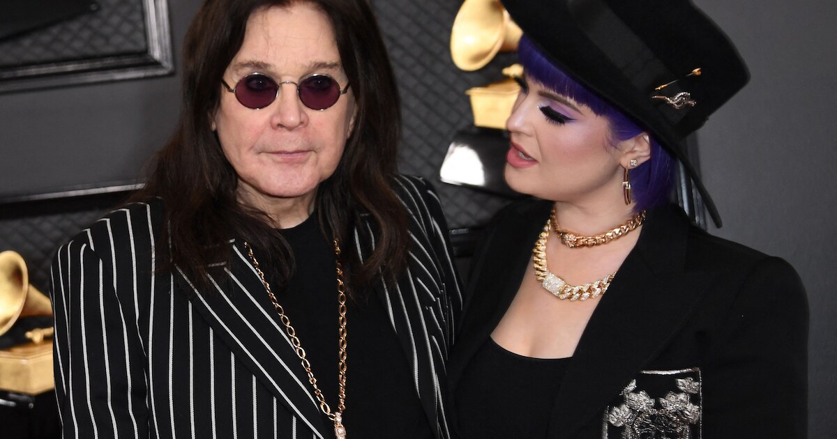 Kelly Osbourne reageert voor het eerst op overlijden van vader Ozzy ...