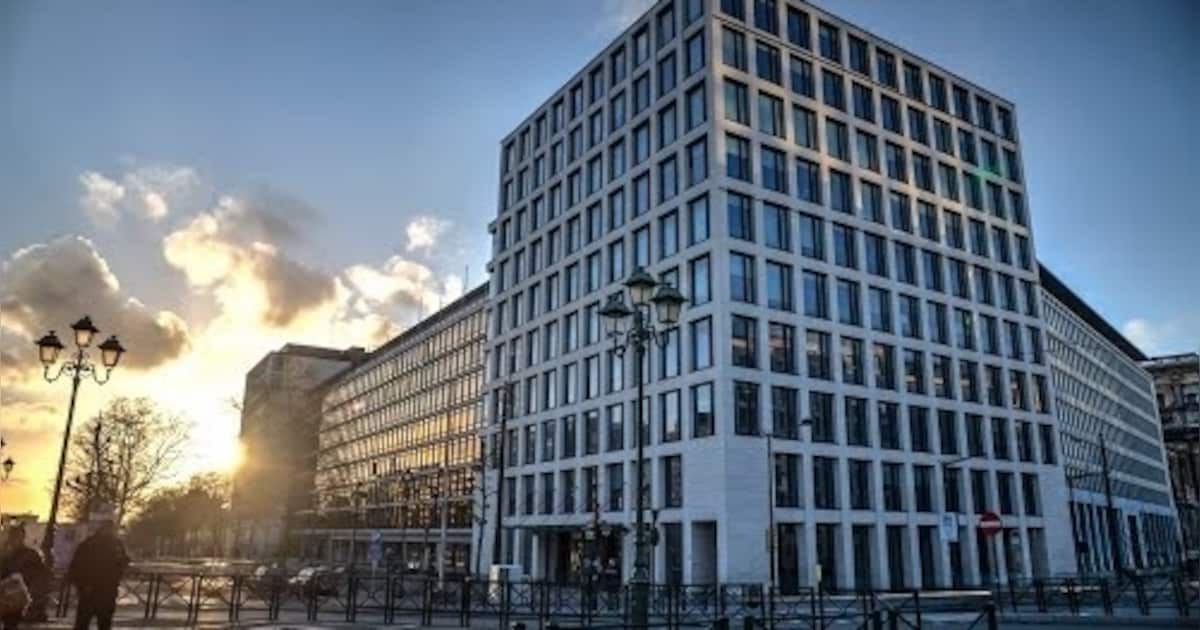 Brusselse ondernemingsrechtbank zetelt bij 10 graden: “Als het zo koud ...