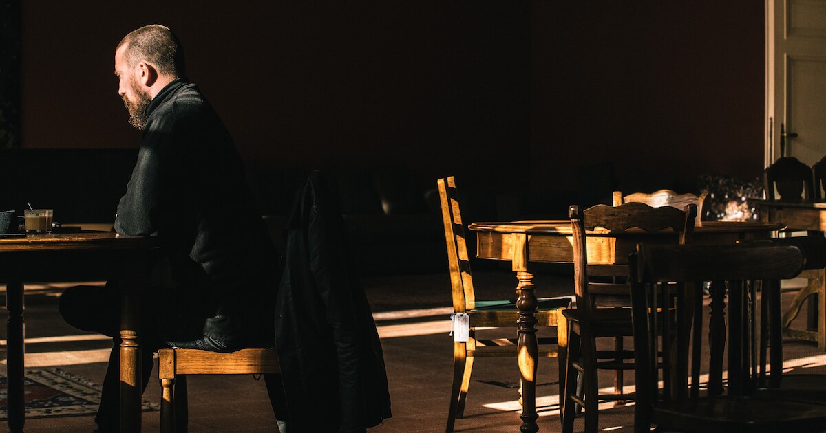 CHVE en Lennart Bossu spelen op begraafplaats in Watou | Poperinge | HLN.be