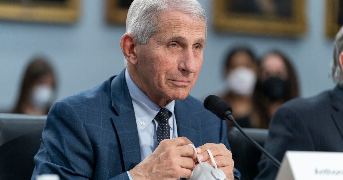 Amerikaanse corona-adviseur Fauci legt functies eind dit jaar neer ...