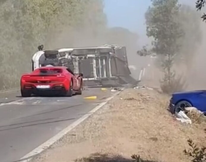 Beelden tonen dodelijke crash met Ferrari en Lamborghini: echtpaar ...