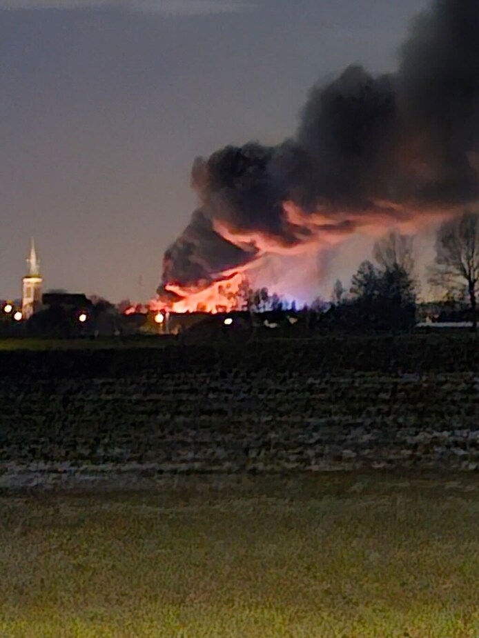 Monsterbrand op terreinen van afvalintercommunale IMOG Moen: “We ramen ...