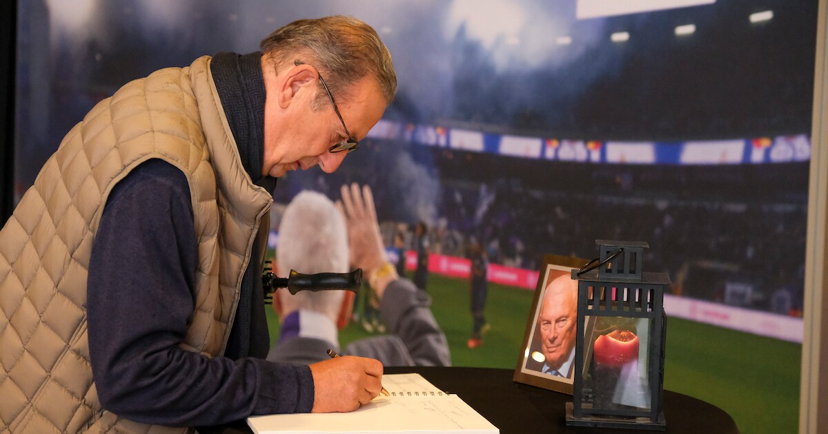 “Gouden duo is hierboven herenigd”: supporters, ex-spelers en ex ...