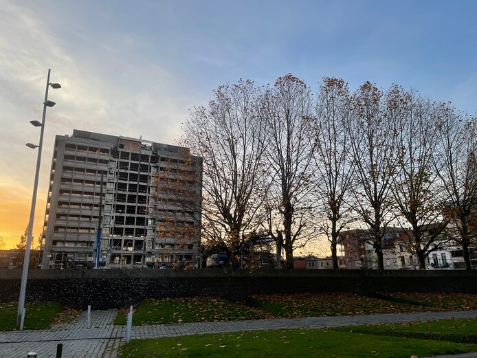 Verbouwing Belgacom-toren opnieuw jaar uitgesteld, maar ontwikkelaar ...