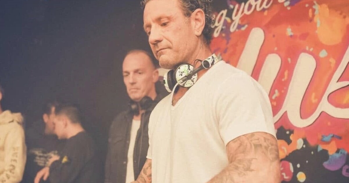 Terminaal zieke dj Johan (51) staat dan toch opnieuw achter de ...
