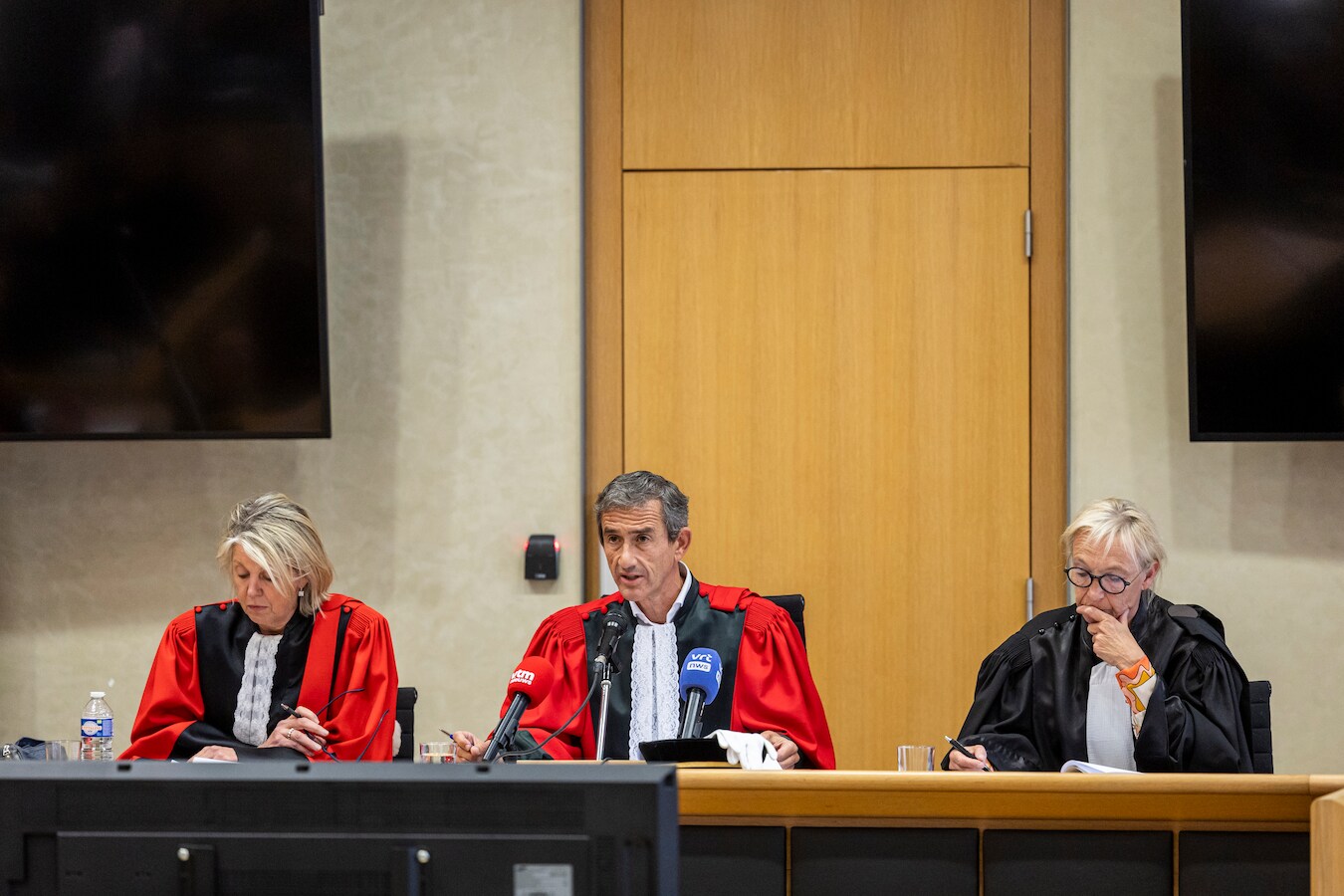 Tot 29 jaar cel voor wekenlange gijzeling van tienerjongen: “Extreme ...