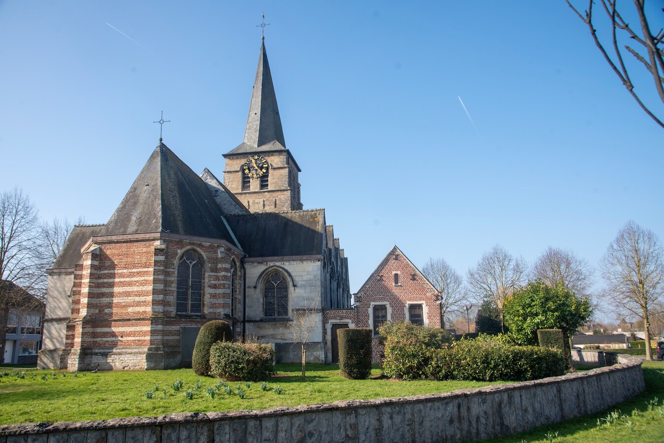 Eeuwenoud schilderij komt na restauratie weer thuis in Sint-Martinuskerk: “Sommige stukken van ...