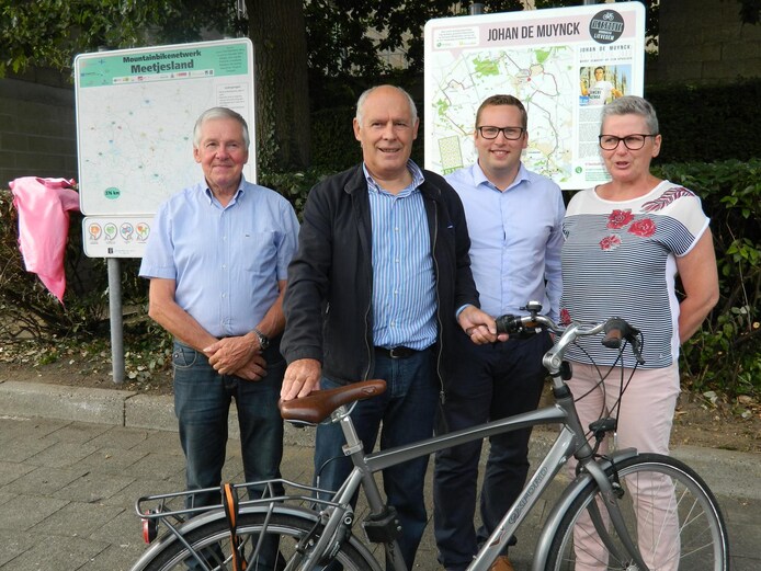 Johan De Muynck (70) onthult eigen fietsroute | Nieuws | hln.be
