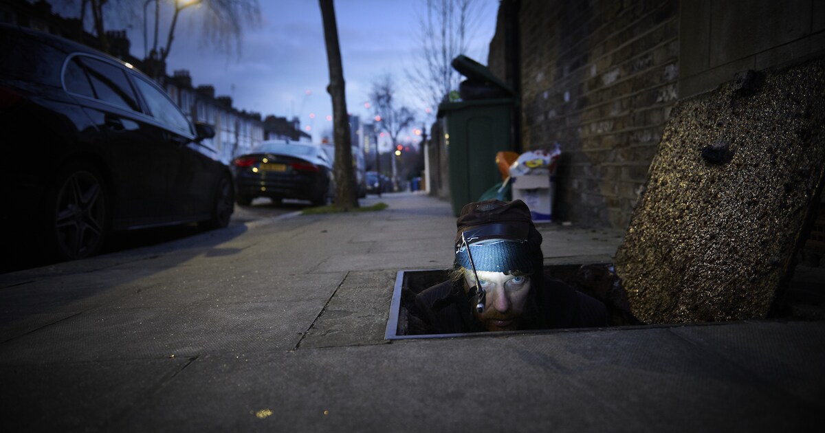 Britse cultcomedien Kim Noble trapt theaterseizoen af voor ...