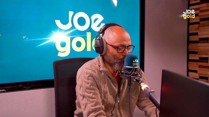 KIJK. Ronny Mosuse maakt radiodebuut op JOE Gold met reeks over ABBA: “Dat zijn genieën ...