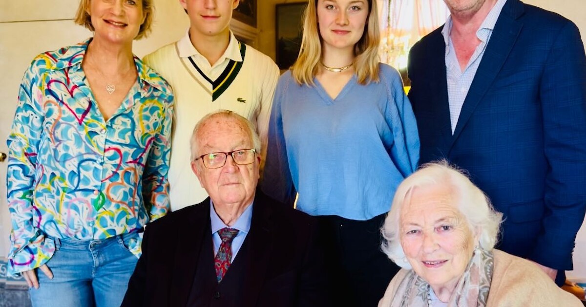 Prinses Delphine deelt zeldzame foto met Albert en Paola: “Ik wil ...