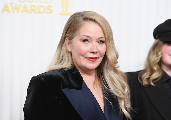 Christina Applegate (53) geeft gezondheidsupdate na MS-diagnose ...