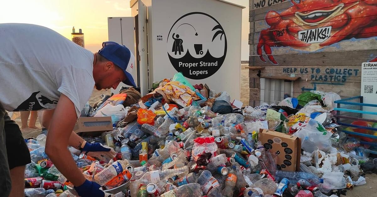 Kustburgemeesters kwaad nadat strandgangers kilo’s afval achterlaten op ...