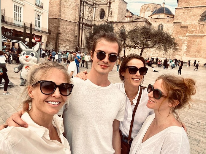 Zus Stephanie verdedigt Annelien Coorevits: “Annelien is géén ...