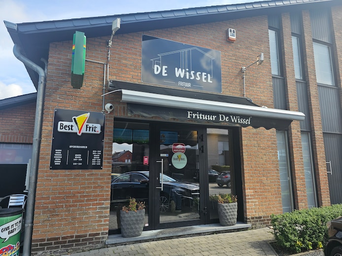 Frituur De Wissel in Rijkevorsel wil wereldrecord halen door 127 uur en ...