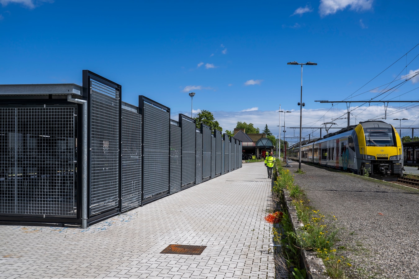 Nieuwe fietsenstalling aan station is klaar: “Eerste zichtbare stap in ...