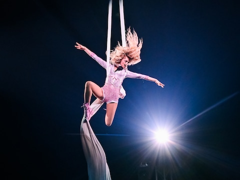 ‘Circus Camille’ krijgt winters vervolg: zangeres trekt met nieuwe show ...