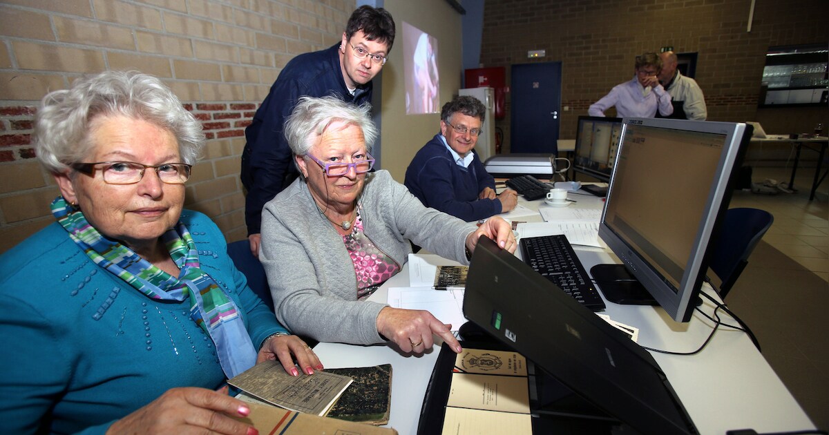 Eerste erfgoedcafé digitaliseert lokale geschiedenis | Ichtegem | HLN.be