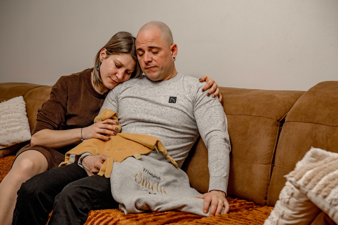 “Een ernstig gebrek aan voorzichtigheid”: onthaalmoeder (55) en partner ...