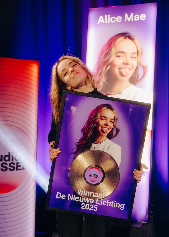 Voor het eerst allemaal vrouwen: Alice Mae, Kaat Van Stralen en Uwase winnen De Nieuwe Lichting ...