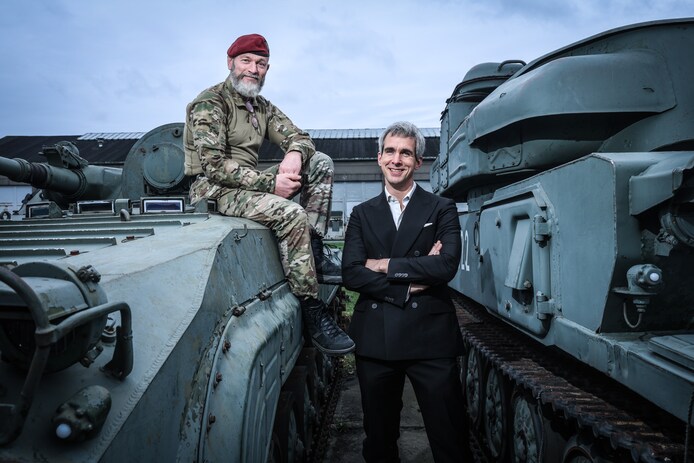 “Ik werk doorgaans 14 uur per dag”: Jonathan Holslag over zijn Tienen ...