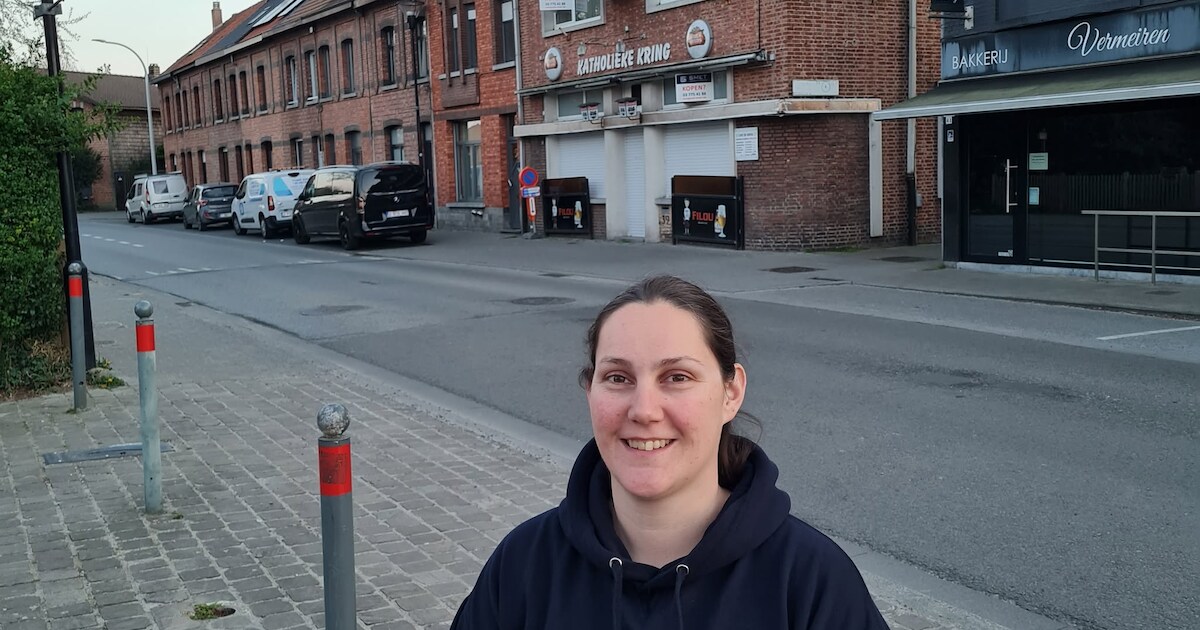 Ellen Heyrman neemt fakkel over als voorzitter van Puitenslagersfeesten ...