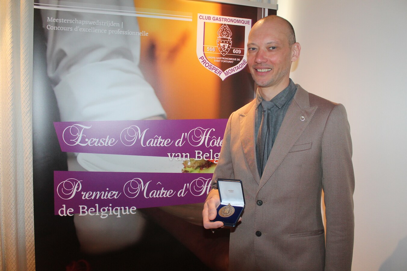 Hallenaar Andy De Brouwer mag naar WK voor Maitre d’Hôtels in Tokio ...