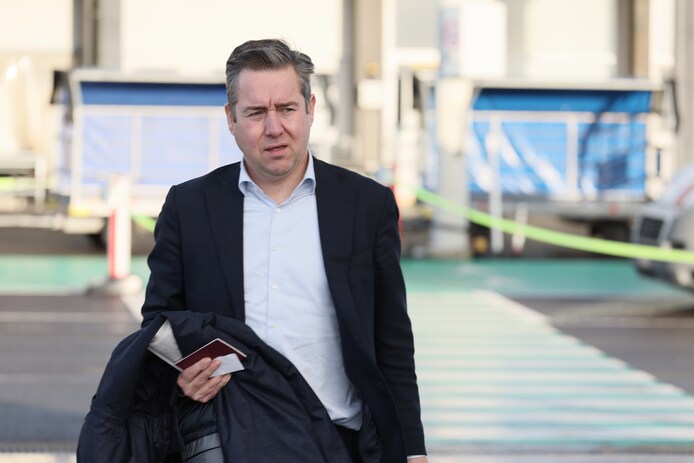 Zijn looneisen liggen niet hoog: Vincent Mannaert wordt zo goed als ...