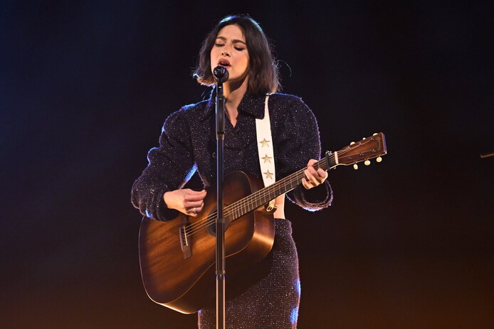 Zangeres Gracie Abrams annuleert uitverkochte show van vanavond in ...