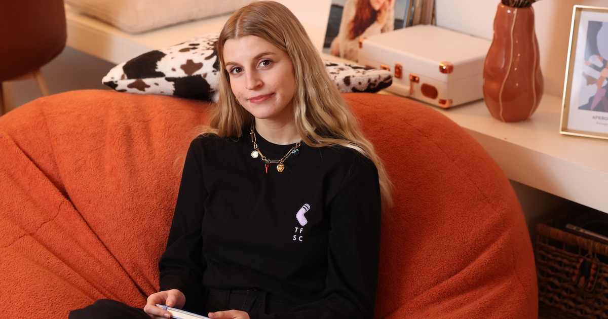 Studio Brussel-gezicht Nona Van Braeckel doorbreekt taboe rond rouw in ...