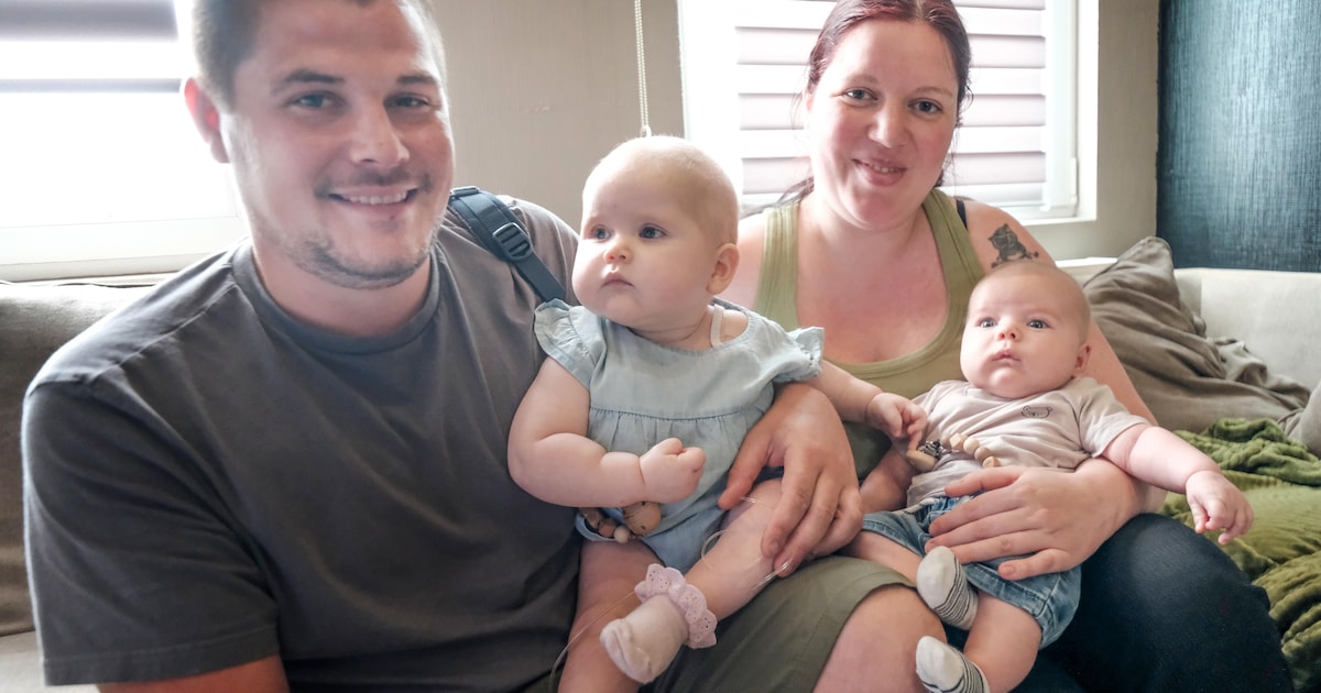 Terwijl dochtertje Olivia (1) tegen leukemie strijdt, beviel mama Kimberly (30) van baby Lio ...