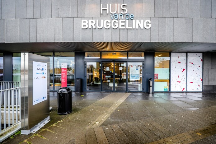 Huis van de Bruggeling gesloten op maandag door vakbondsactie | Brugge ...