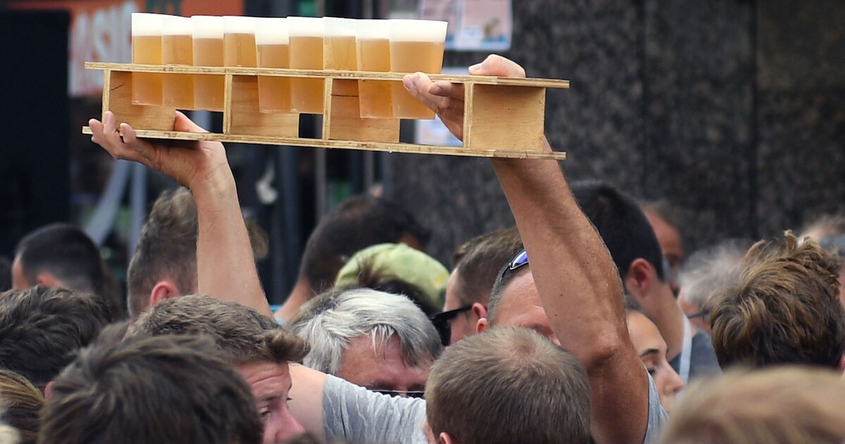Wie in Beernem voor herbruikbare bekers kiest, kan toelage krijgen ...