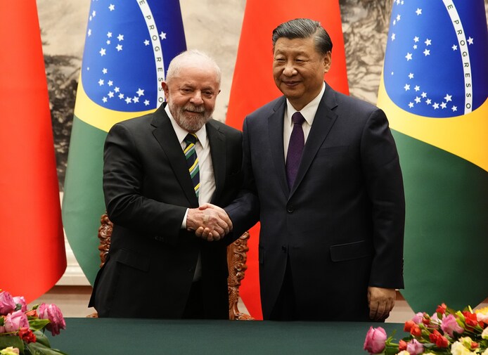 Braziliaanse president roept VS op om te stoppen oorlog “aan te ...