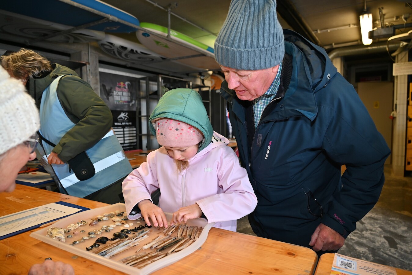 Solange (79) deelt al 9 jaar haar passie tijdens de Grote ...