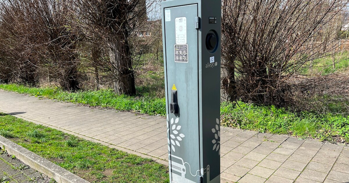 Dit jaar van 34 naar meer dan 40 (semi-)publieke laadpalen én er komt ...